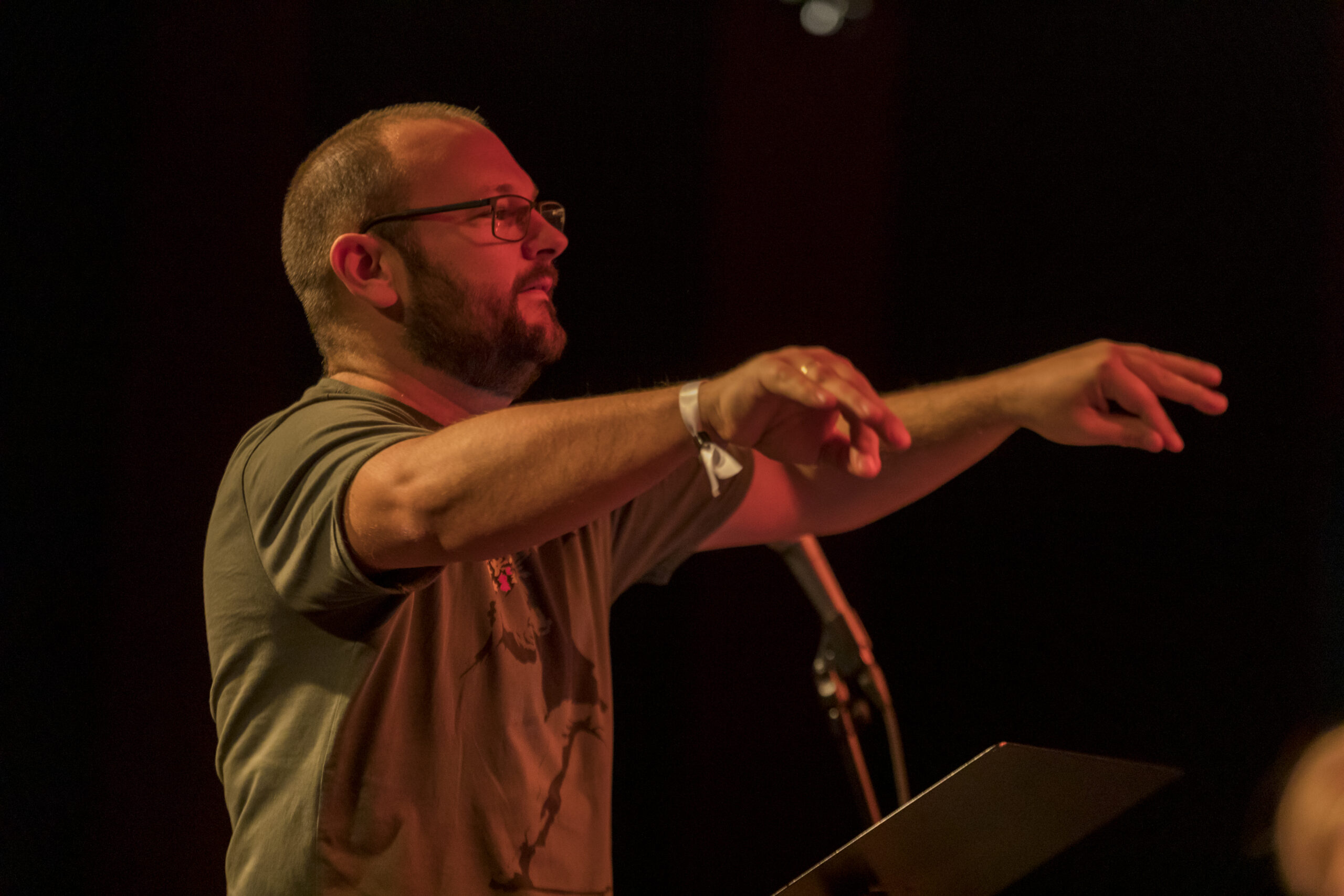 Storbandprisen 2022 til Michael Barnes, musikalsk leder av Bergen Big ...